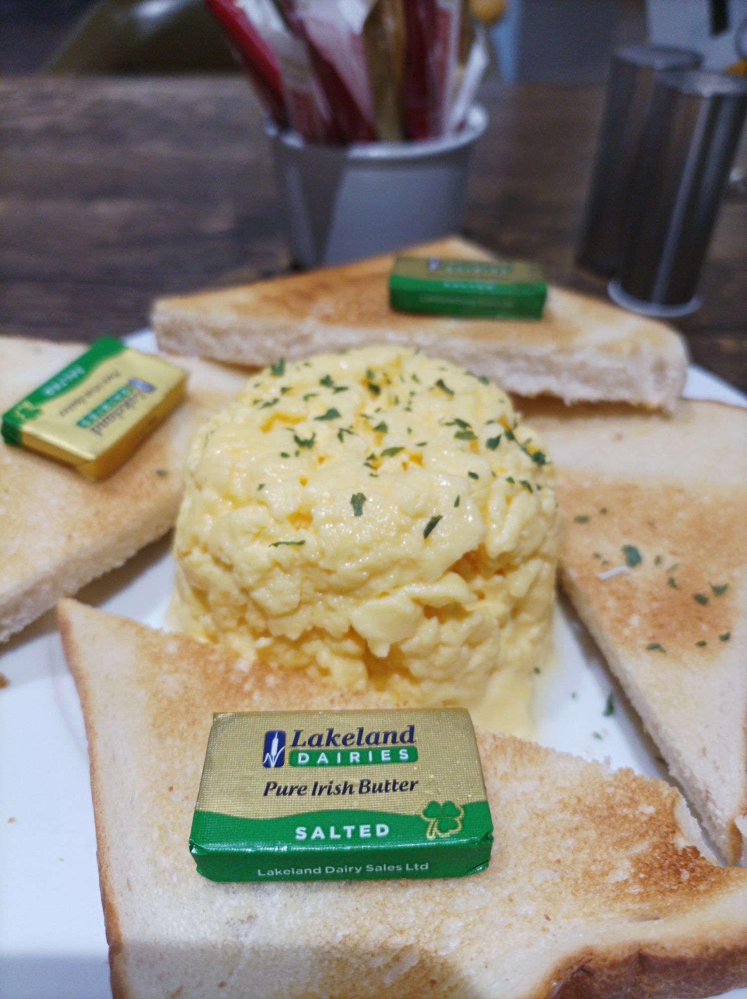 Scrambled eggs with Lakeland pure Irish butter @mullingarpewter_home ...