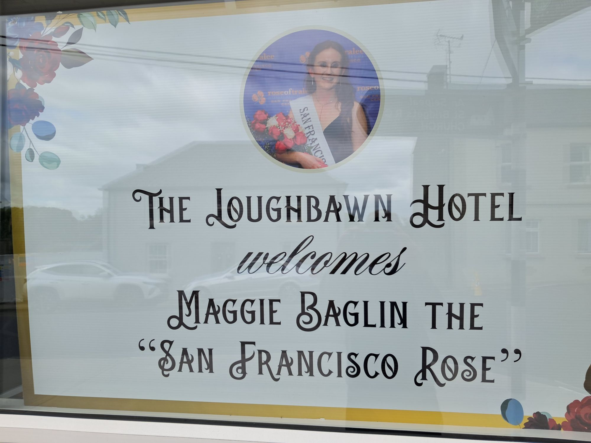 Martin Fleming welcomes Maggie Baglin ♥️ 🌹 #RoseofTralee to the Lough ...